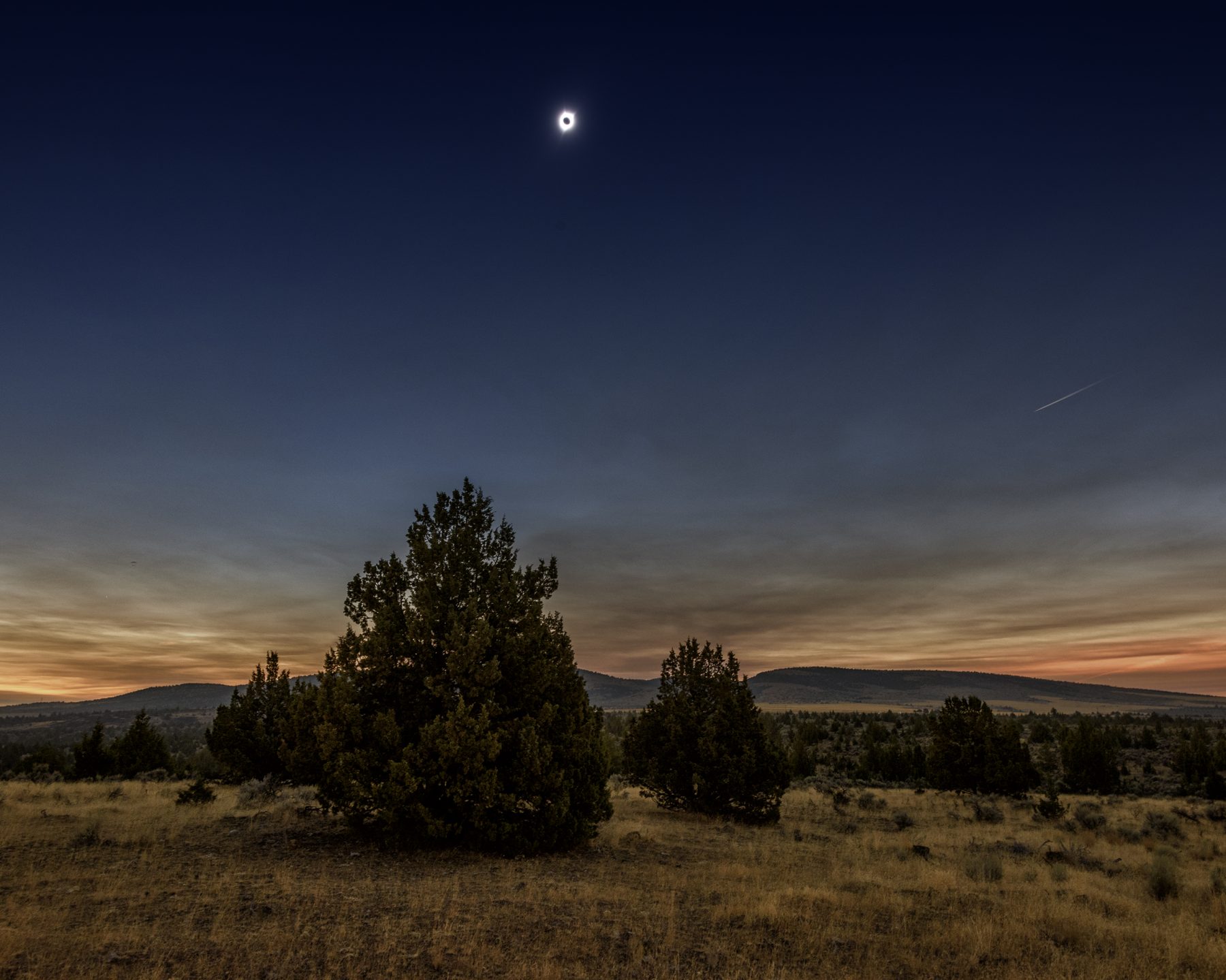 TOTAL SOLAR ECLIPSE, MADRAS, OREGON - Augen Gallery